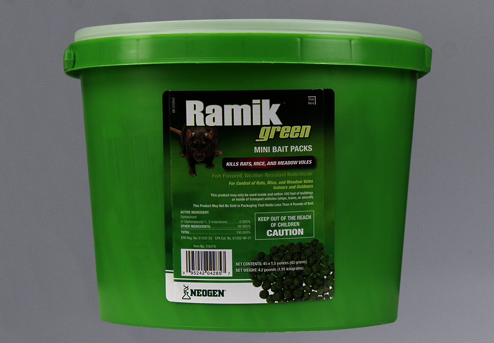 Ramik Green Mini Bait Packs - Hedwig, TX - St. Hedwig Feed